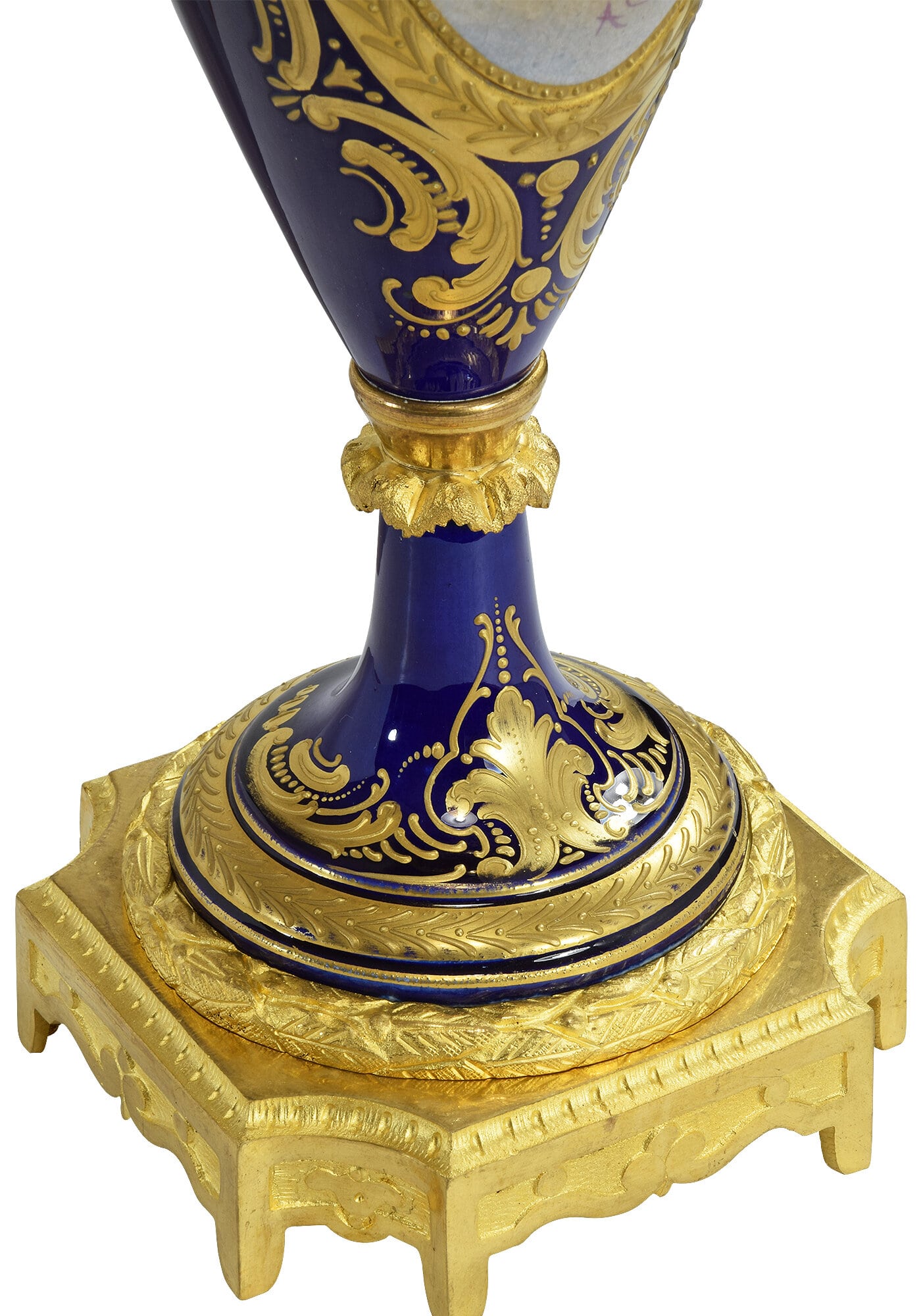 Vase en porcelaine de Sèvres A.COLLOT – Pendule ancienne et objets d ...