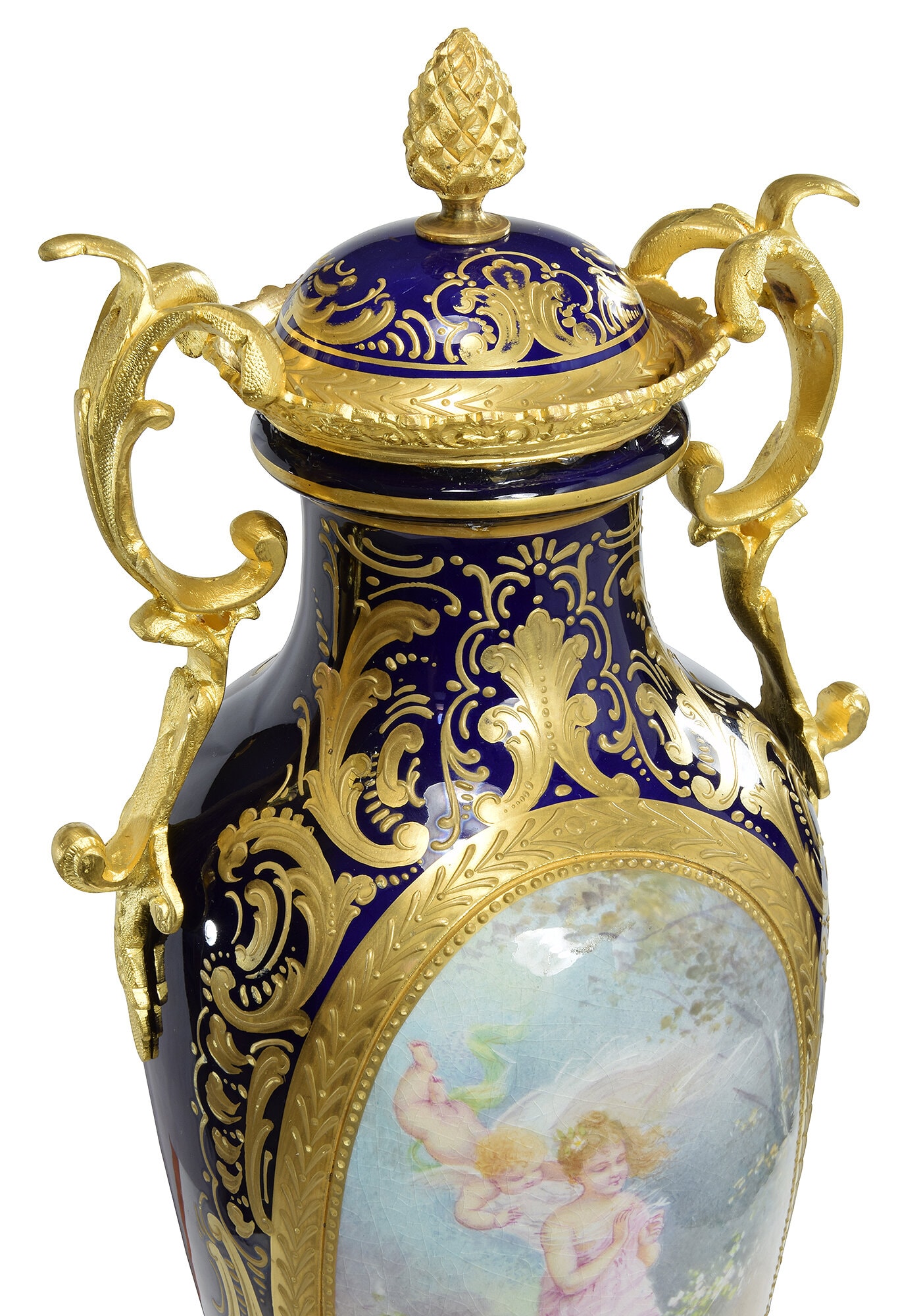 Vase en porcelaine de Sèvres A.COLLOT – Pendule ancienne et objets d ...